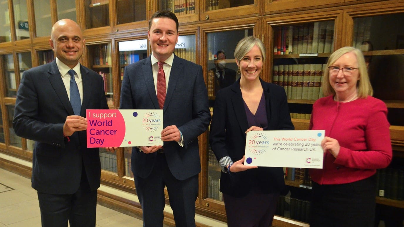 Daisy Cooper MP stands in unity to mark Cancer Research milestone ...