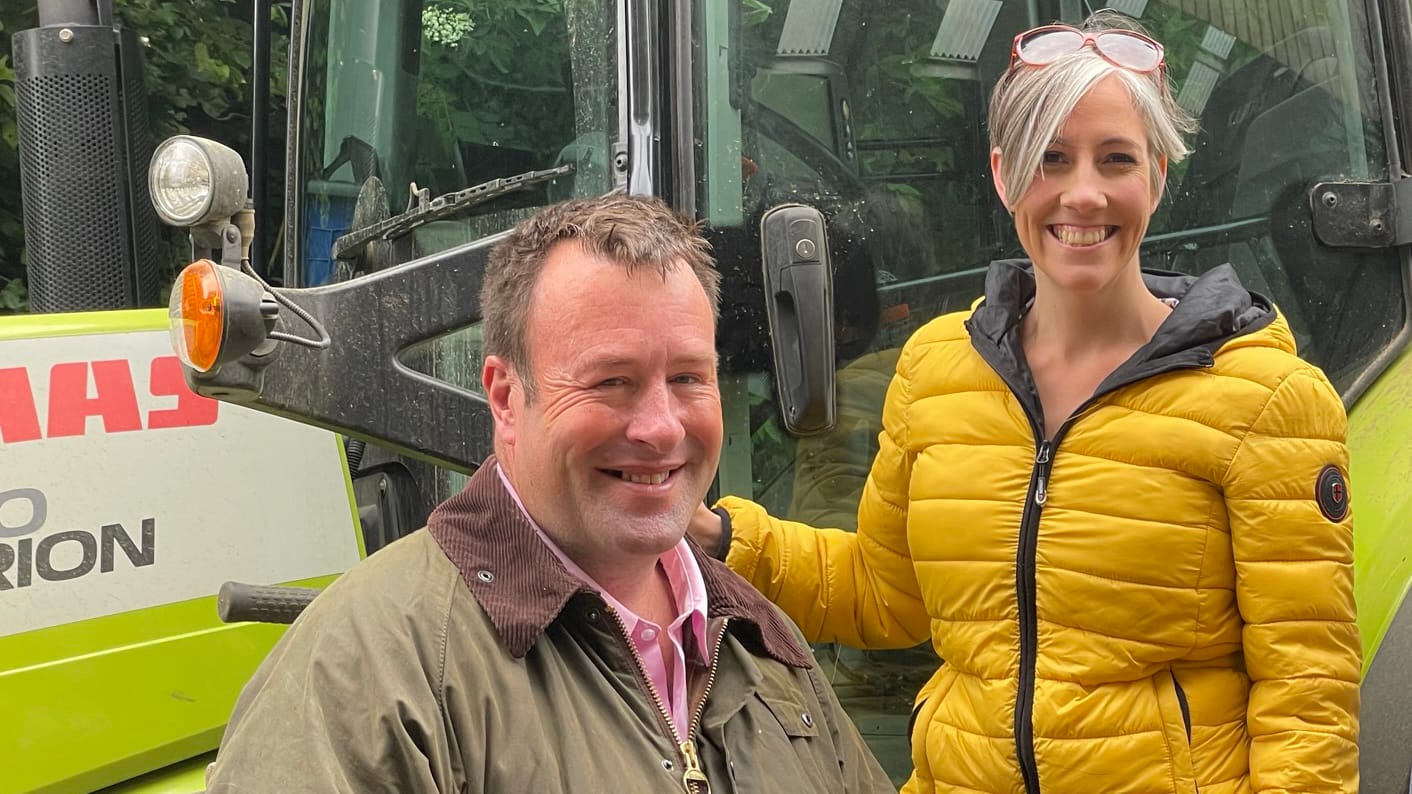Daisy Cooper MP welcomes Hertfordshire farmer to her party - Daisy Cooper